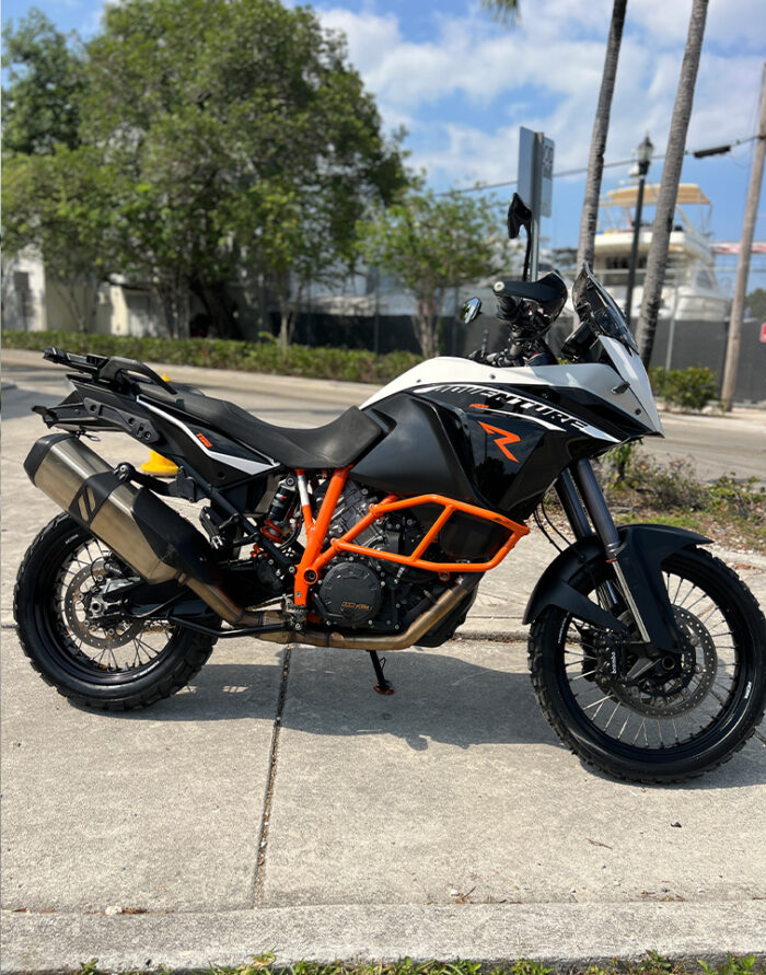 ADVENTURE – Master Motosport